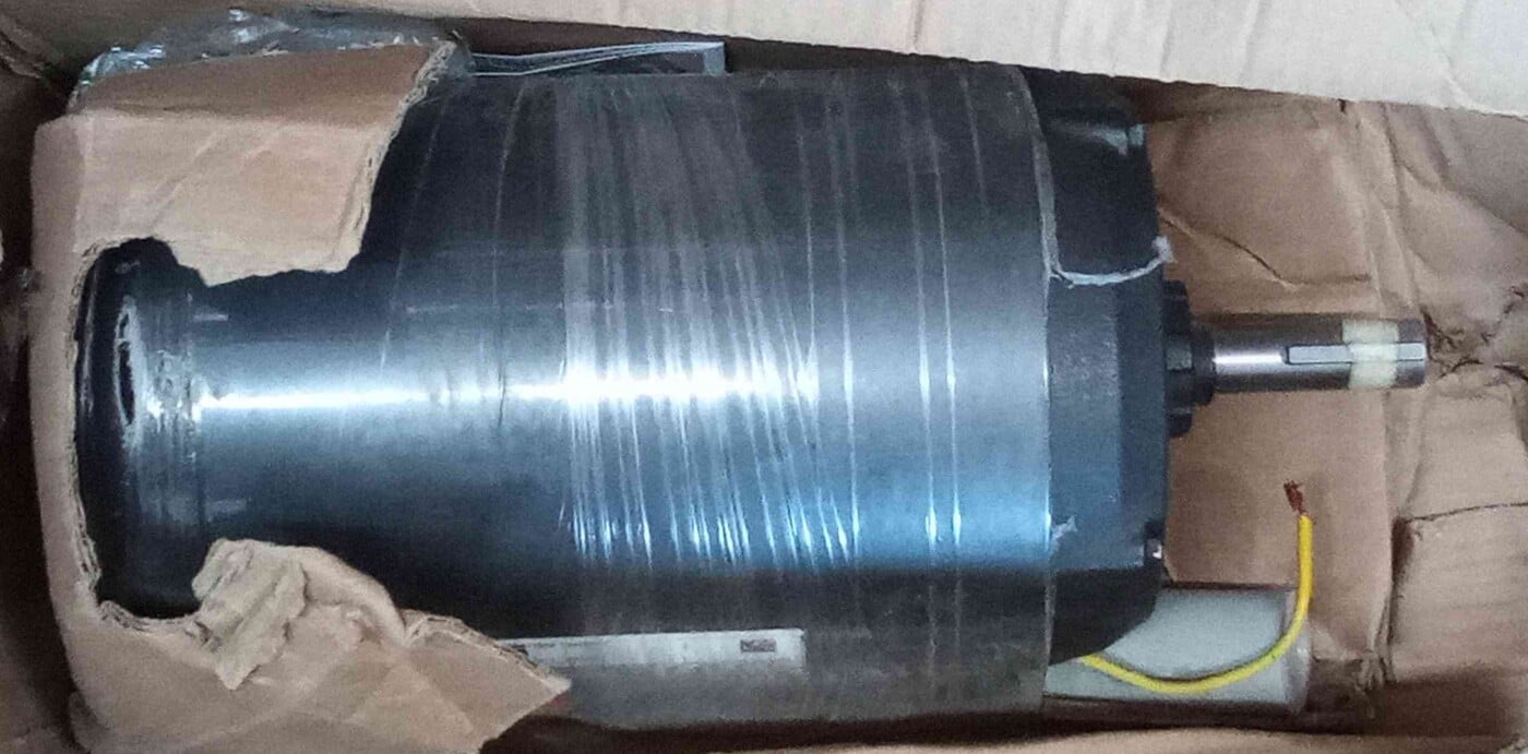 100801 Motor eléctrico Mono